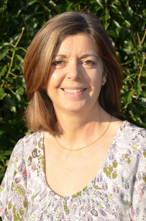 Gardenforum News - People - Alison returns as Tracy retires