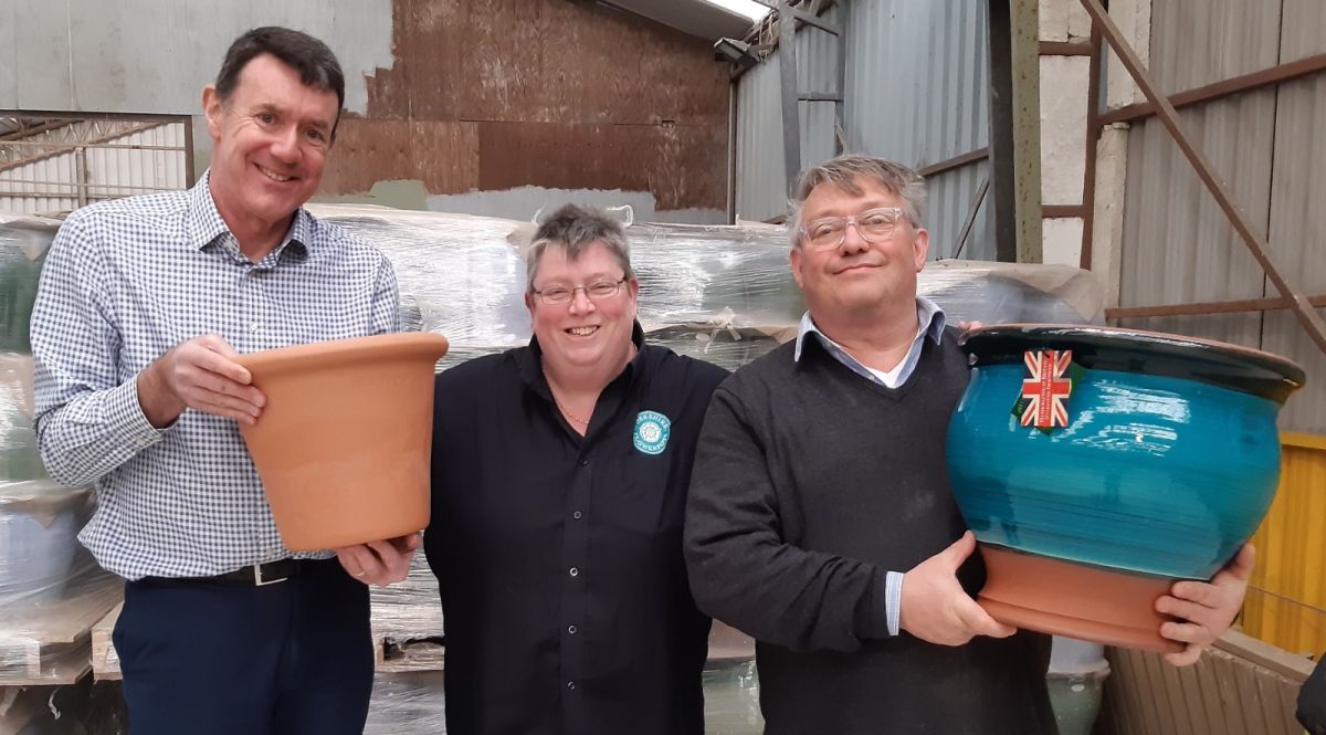 Gardenforum News - Company - Flowerpot merger announced
