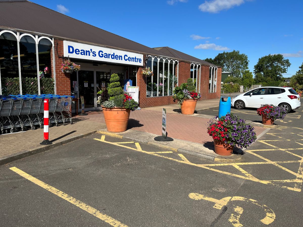 Gardenforum News - Company - Yorkshire Garden Centres acquire 2 more ...