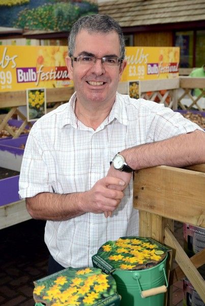 Gardenforum News - People - Simon appointed new Manager for Haskins ...