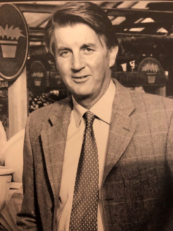 Gardenforum News - People - Ex-director of Dobbies Johnny Trotter has died