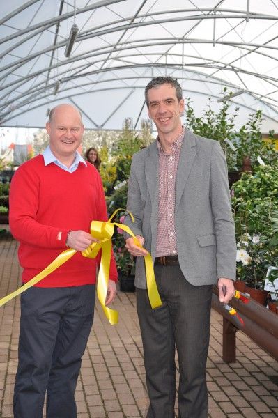 Gardenforum News - People - George Hillier Launches new canopy at ...