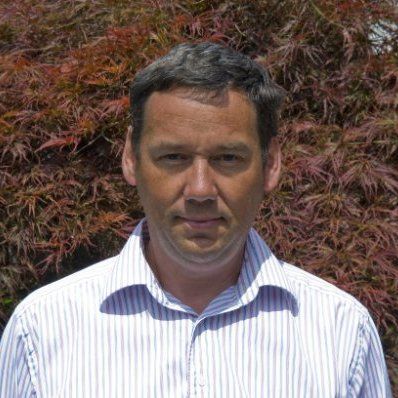 Gardenforum News - People - Steve Guy hopes to remain within the garden ...