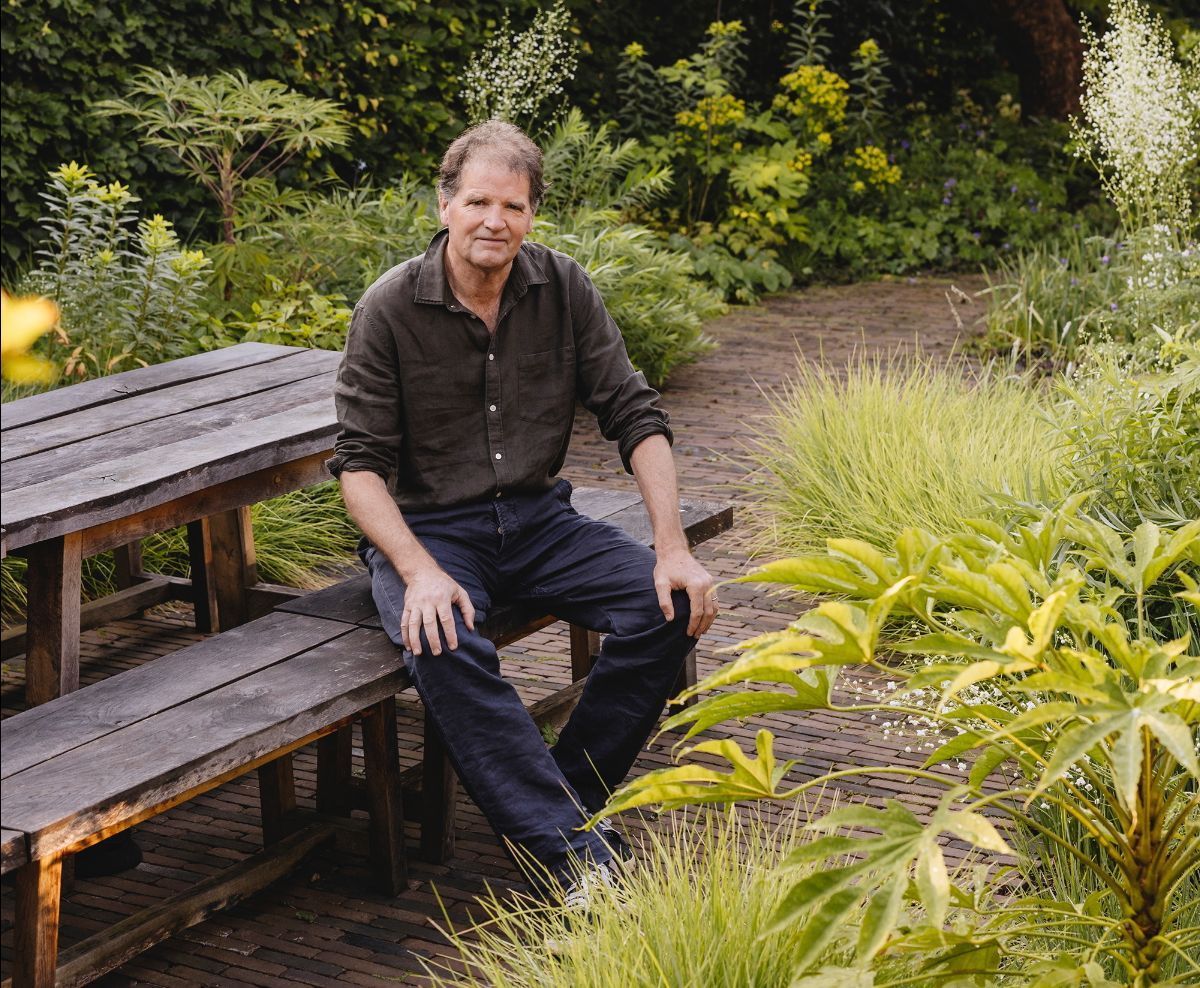 Gardenforum News - People - Tom Stuart-Smith wins Lifetime Achievement ...