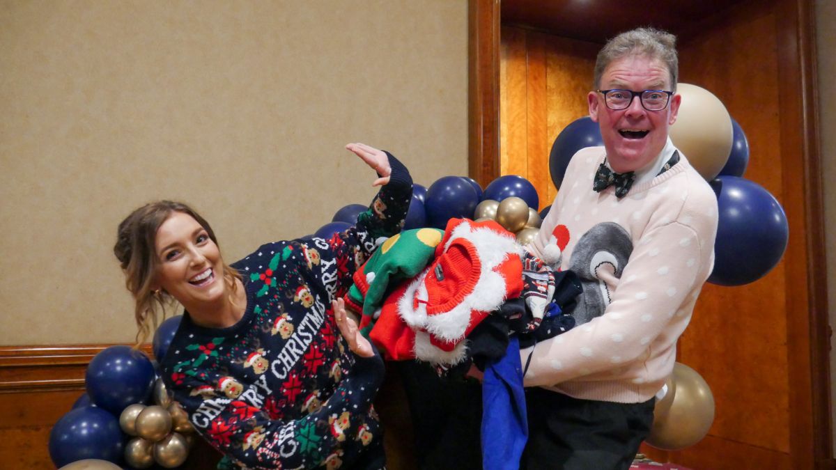 Gardenforum News - People - Get ready for the most JUMPERFUL time of ...