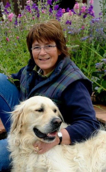 Gardenforum News - People - Jekka McVicar to be President of the Herb ...
