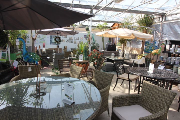 Gardenforum Headlines - Owners of Hare Hatch Sheeplands are seeking an ...