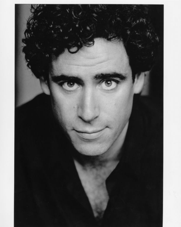 Gardenforum News - People - Stephen Mangan to host 2018 GIMA Awards